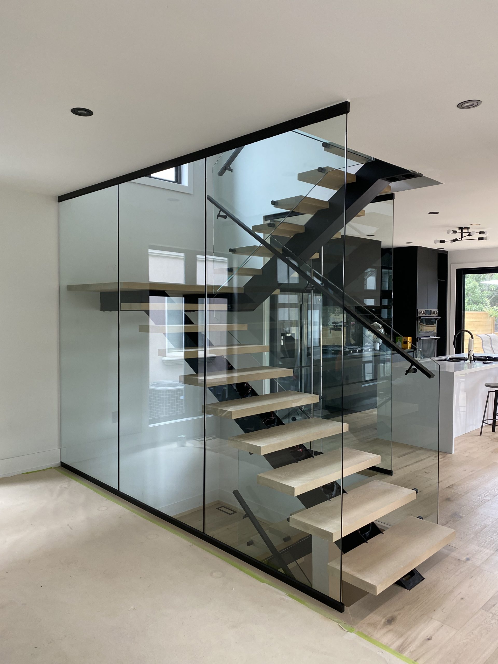 Stairs » Roble Glass Railings